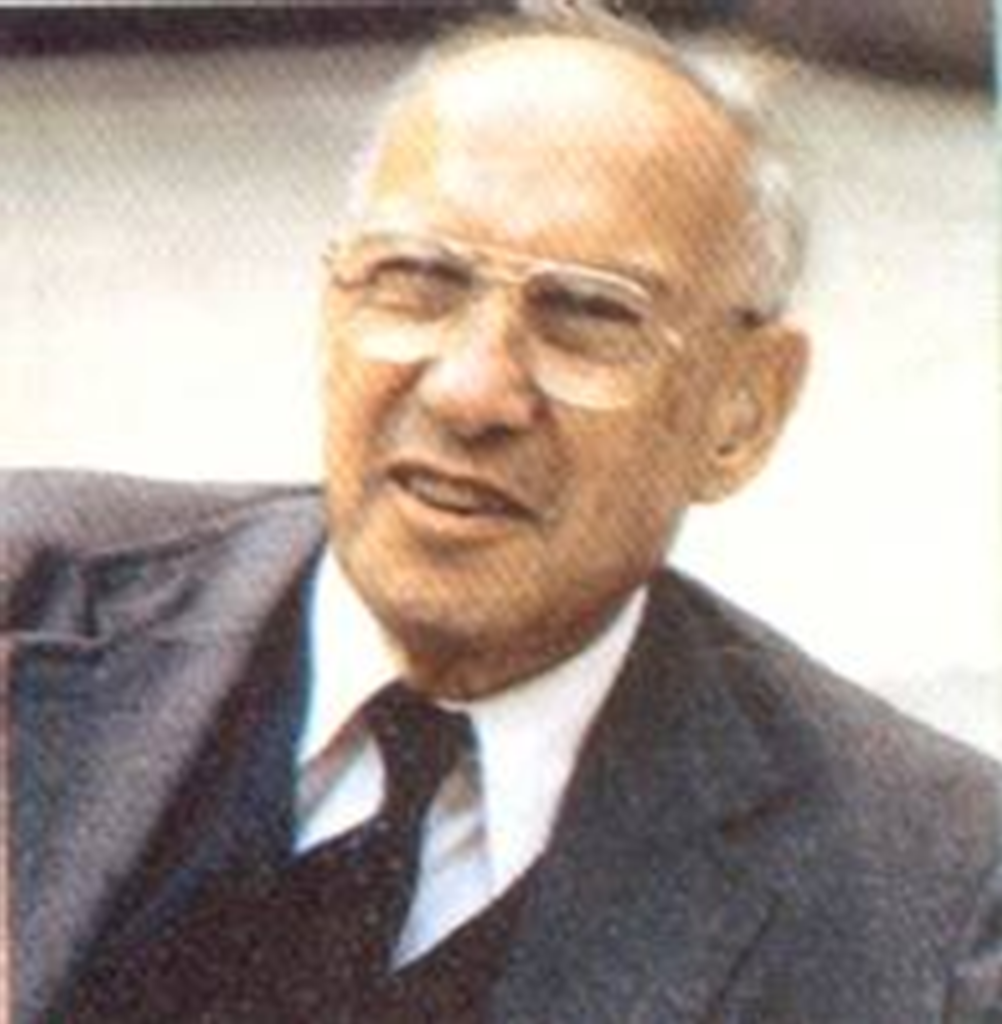 Foundations of the Prado-PM Maturity Model - Project Management